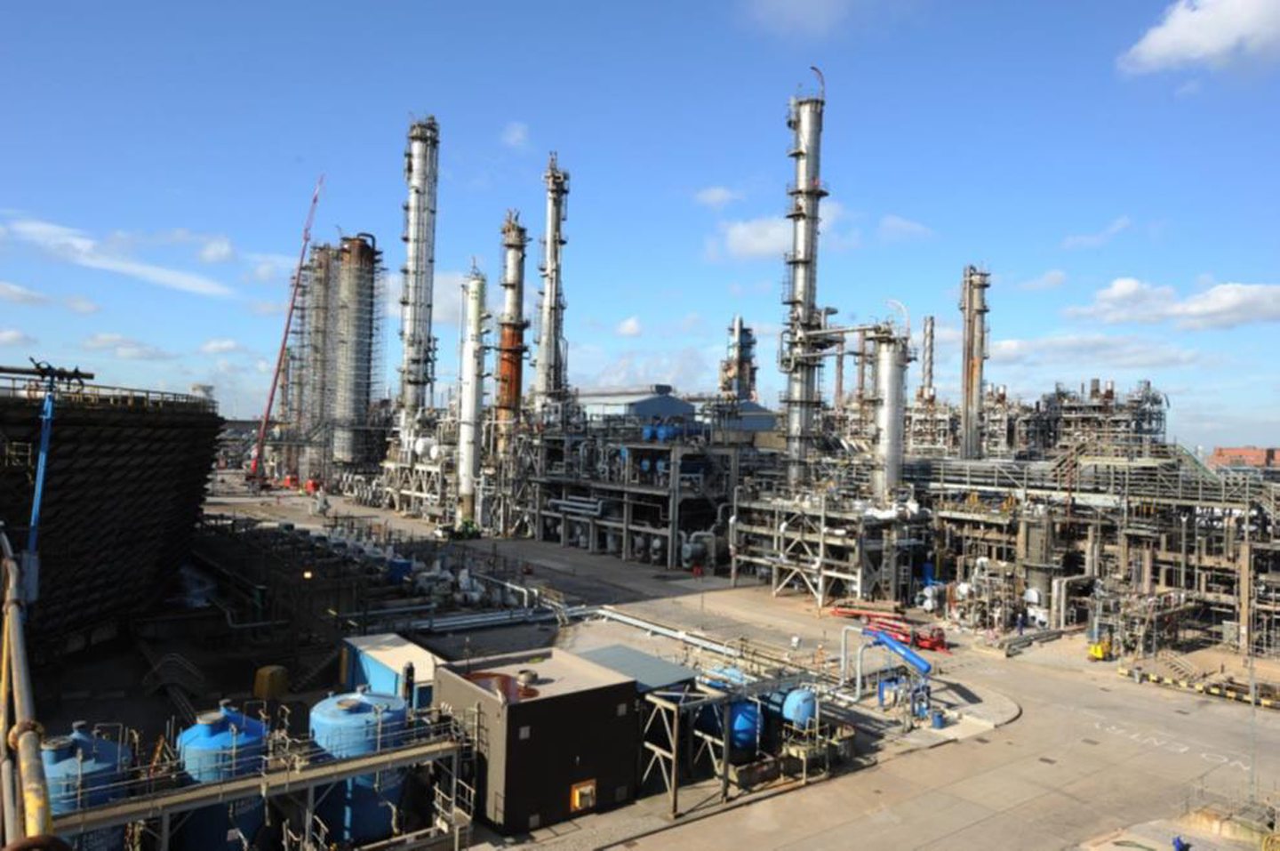 Hundreds of jobs at risk as Teesside petrochemical plant closes