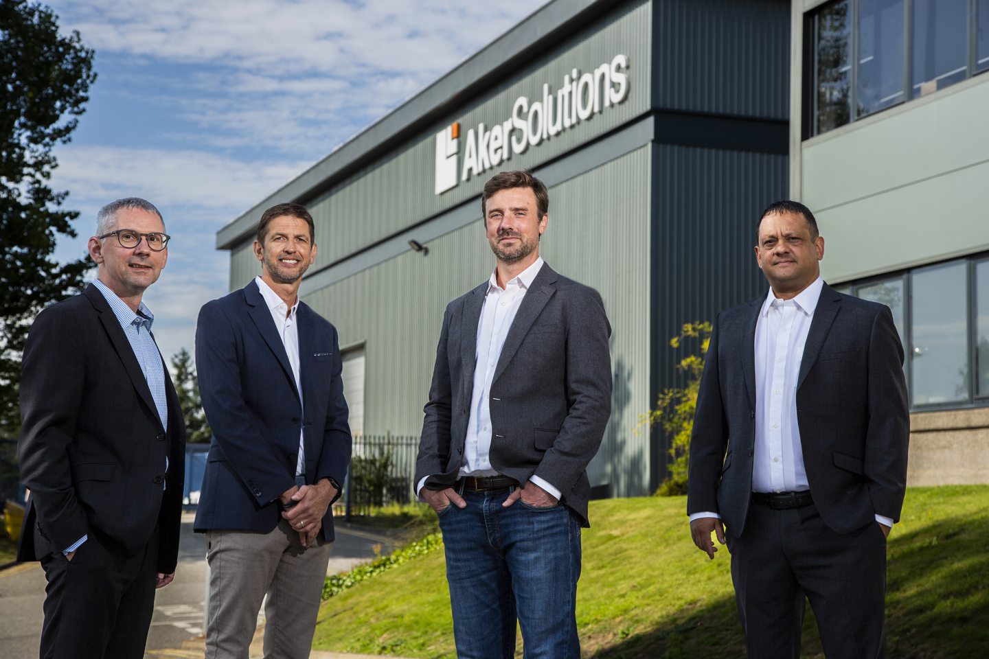 Mocean and Aker Solutions aim for wave-powered oil and gas