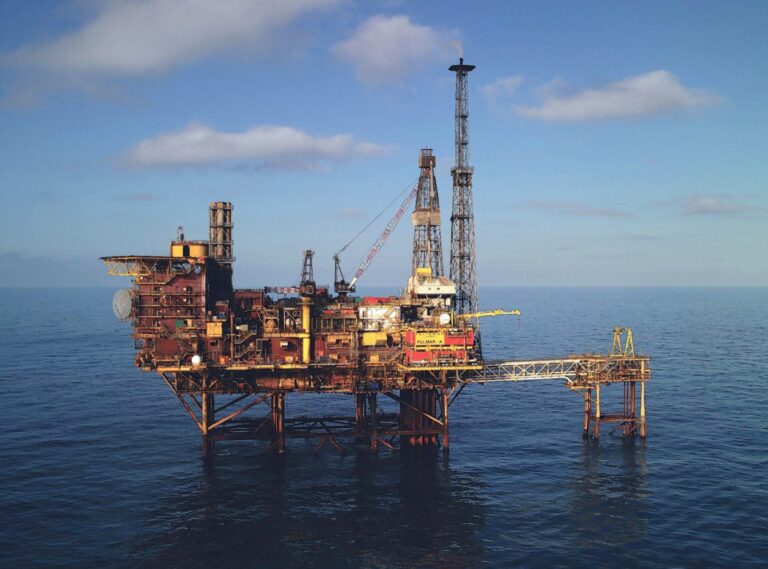 North Sea crane failure results in worker concern of 'no food for ...