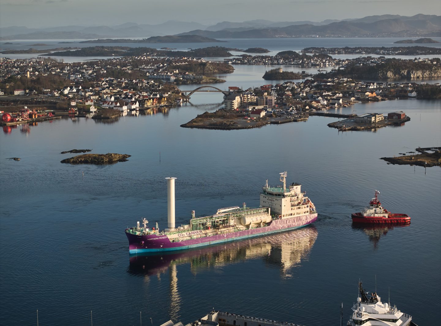 UK and European ports back CO₂ shipping studies