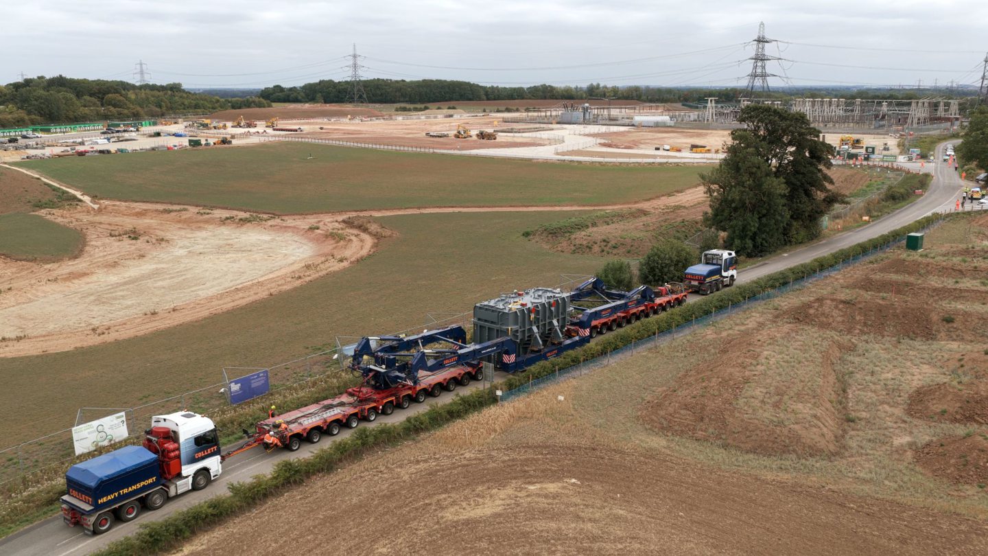 National Grid ships 200-tonne transformer for Yorkshire substation