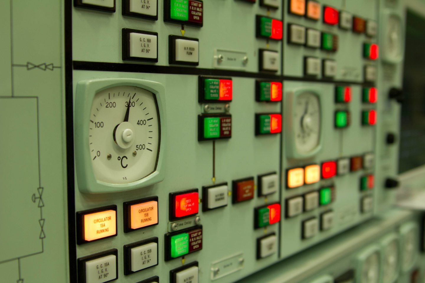 Hinkley Point B and Hunterston B: 50 years since first power