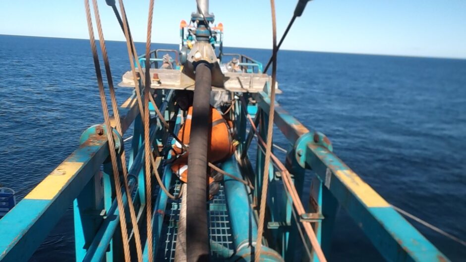 Safety investigations on blocked booms leads to new guidance