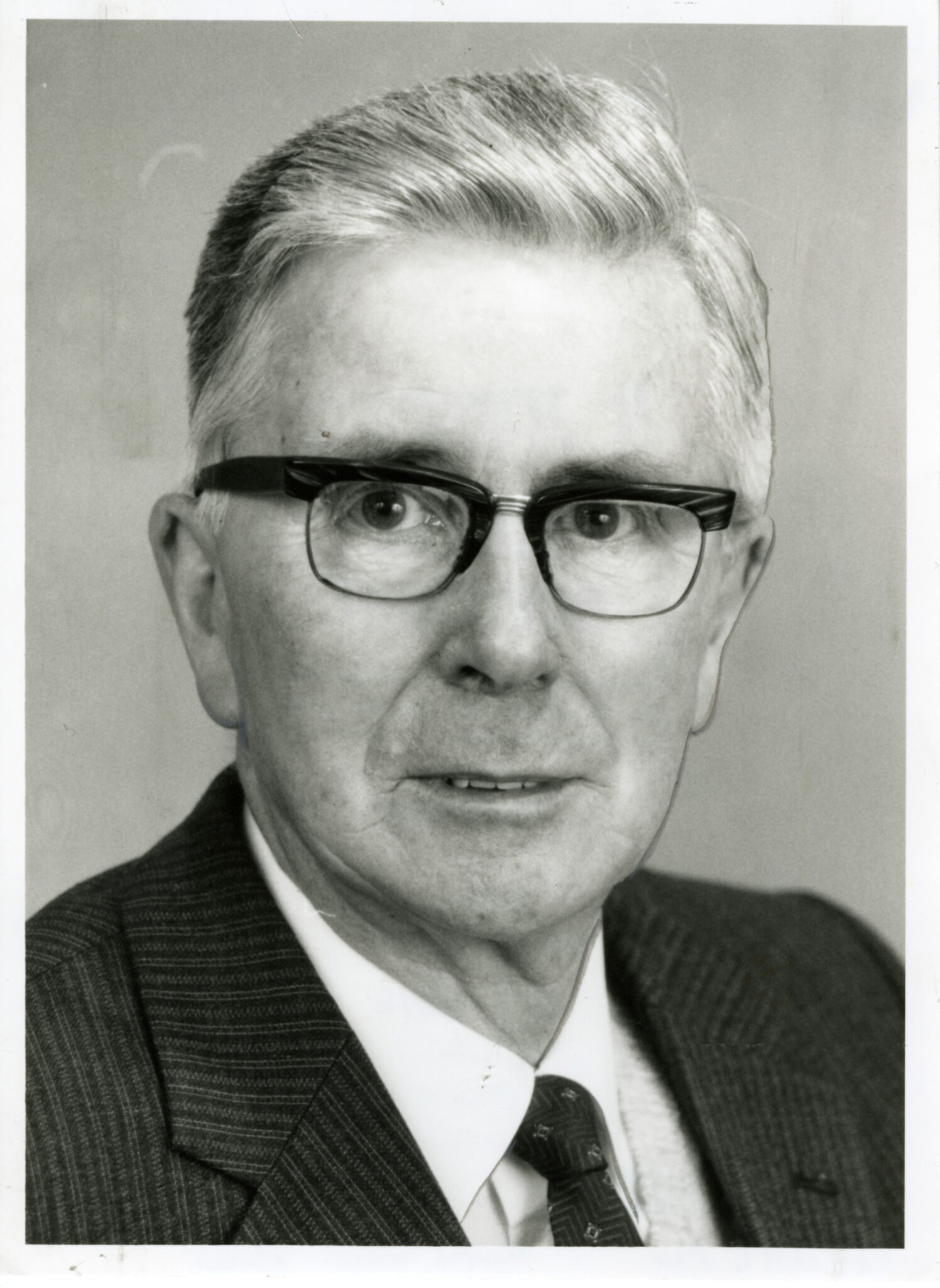 "Friend" Editors Through The Years - The People's Friend