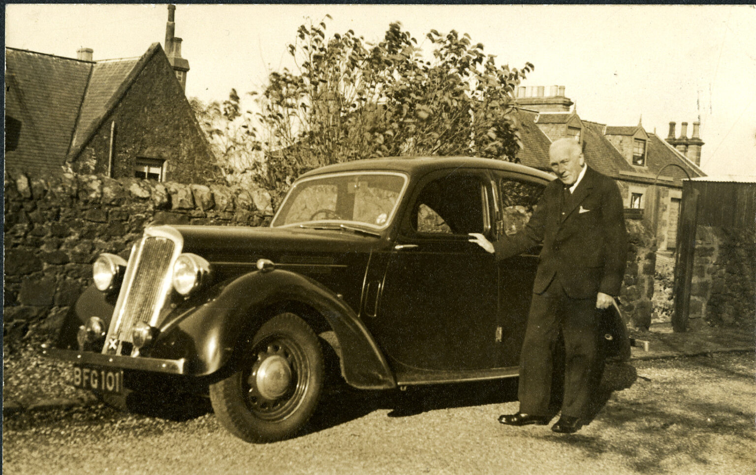 "Friend" Editors Through The Years - The People's Friend