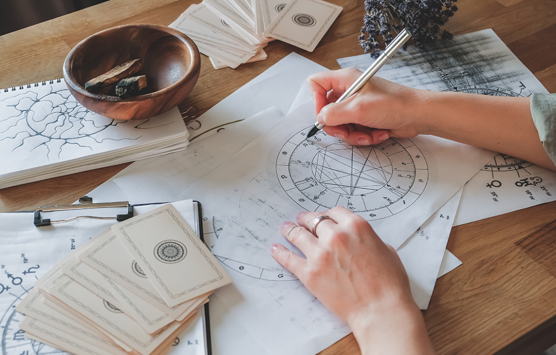 Russell Grant Horoscopes: Dec 30, 2025 – Jan 5, 2026